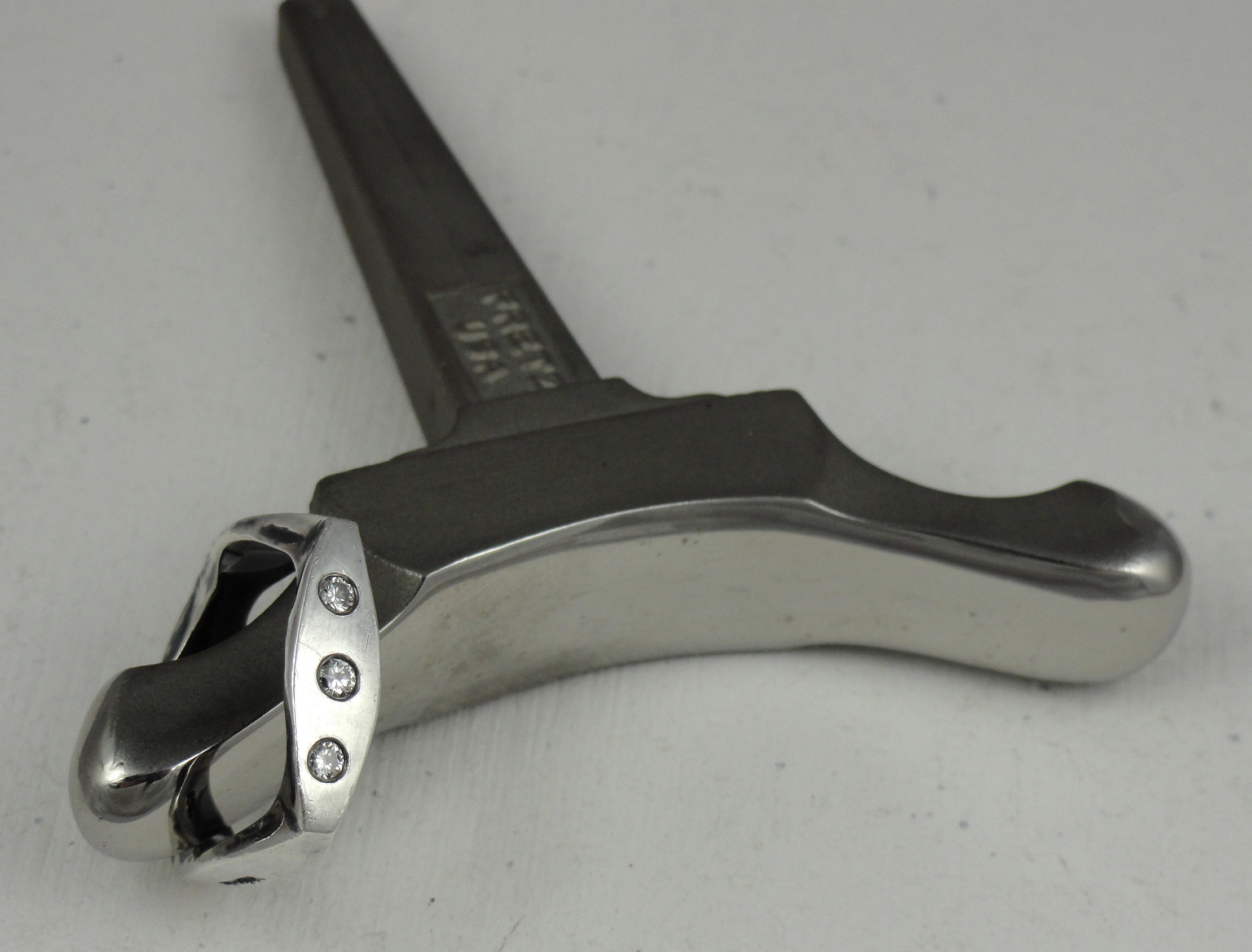 square diamon ring hammer – Jewelryclassdc